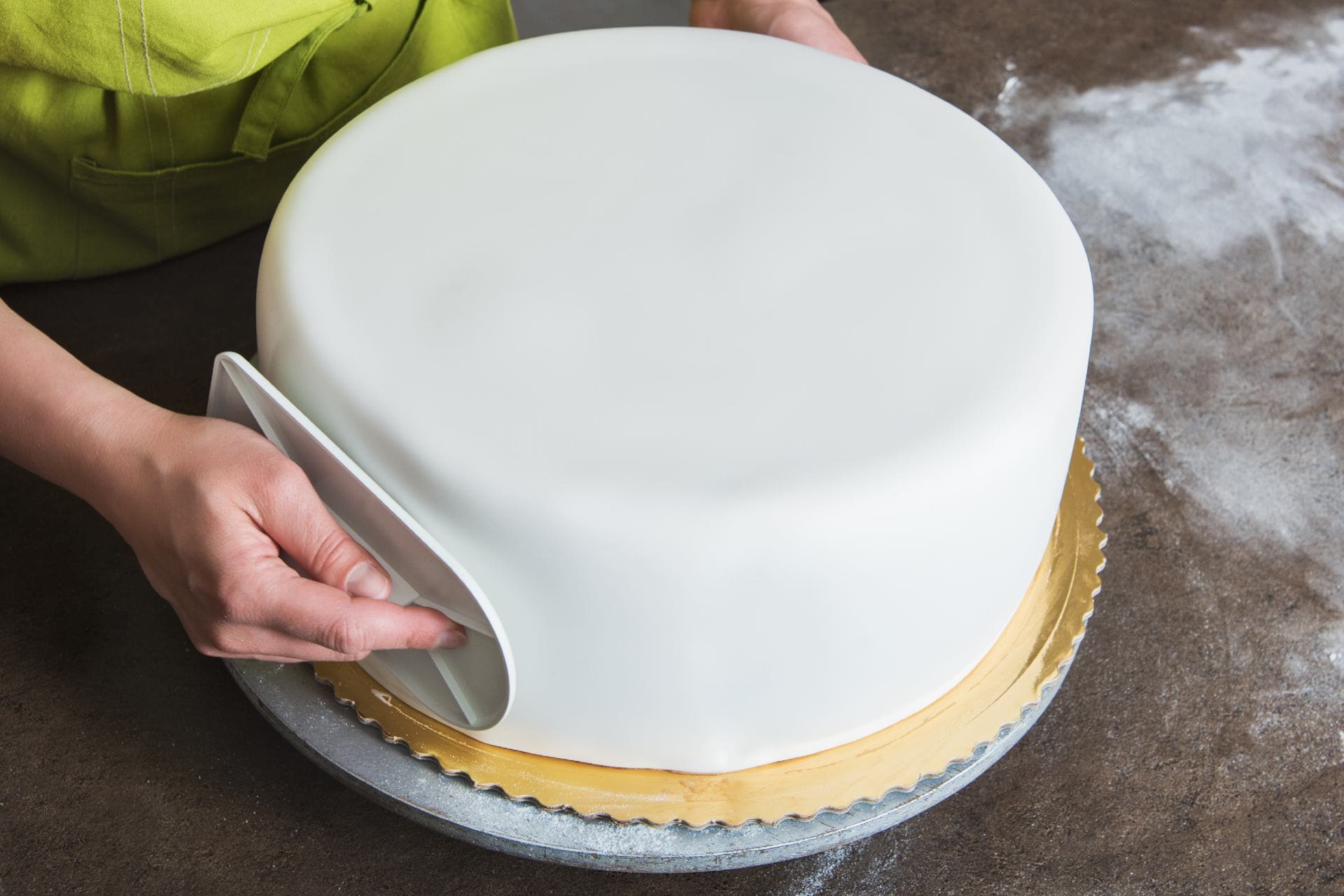 How to use fondant icing store